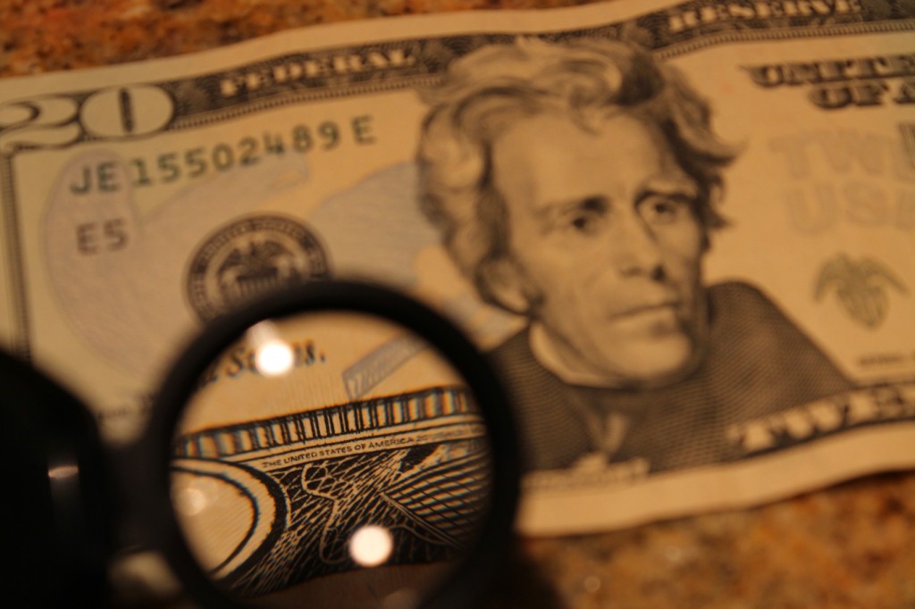 Counterfeit Money and the Patrol Officer | ThinBlueFlorida.com